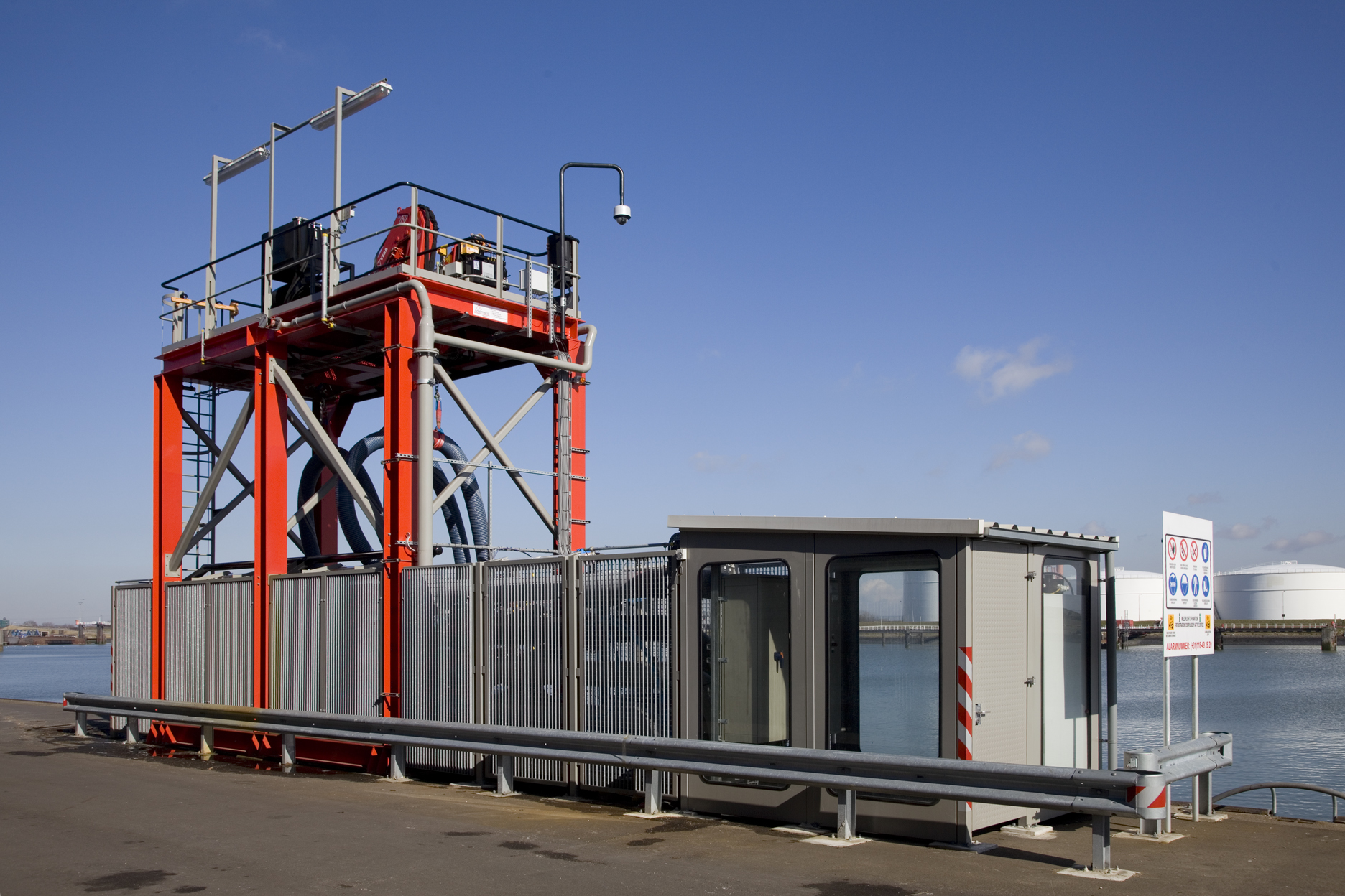 Hosetower for Vesta Terminal Flushing BV - View the project here!